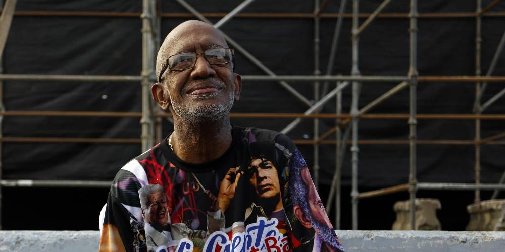 Fallece el salsero Roberto Roena a los 81 años