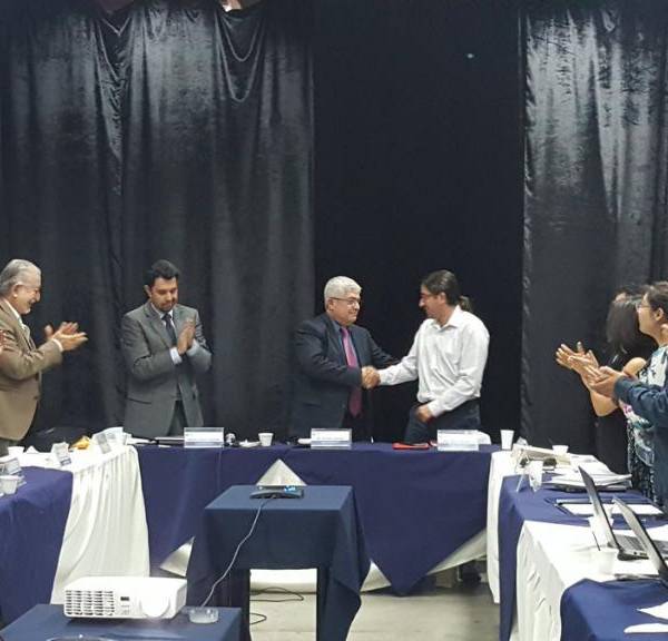 René Ramírez deja presidencia del Consejo de Educación Superior