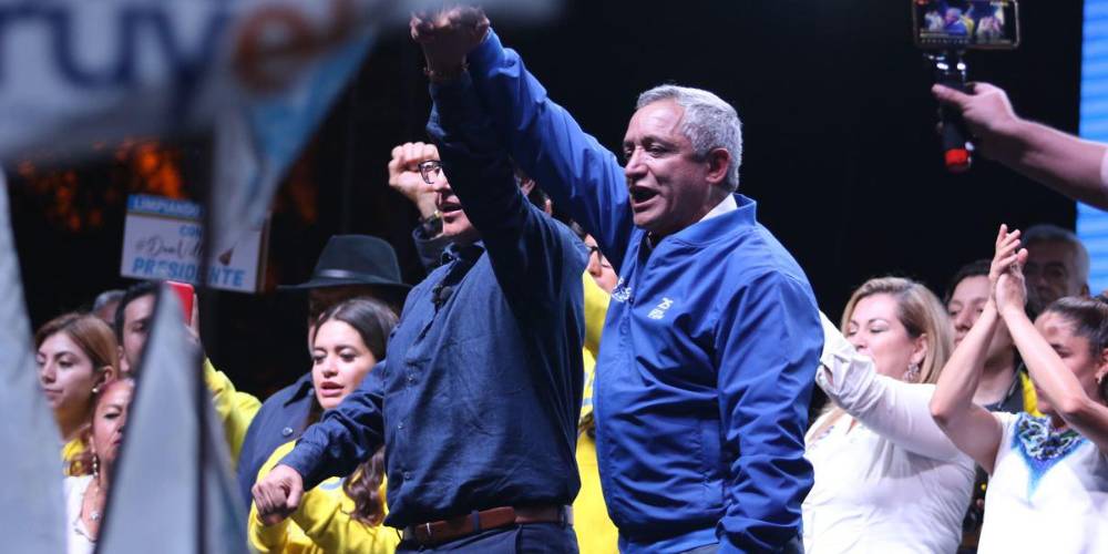 Patricio Carrillo presentó una acción de protección para posesionarse como legislador