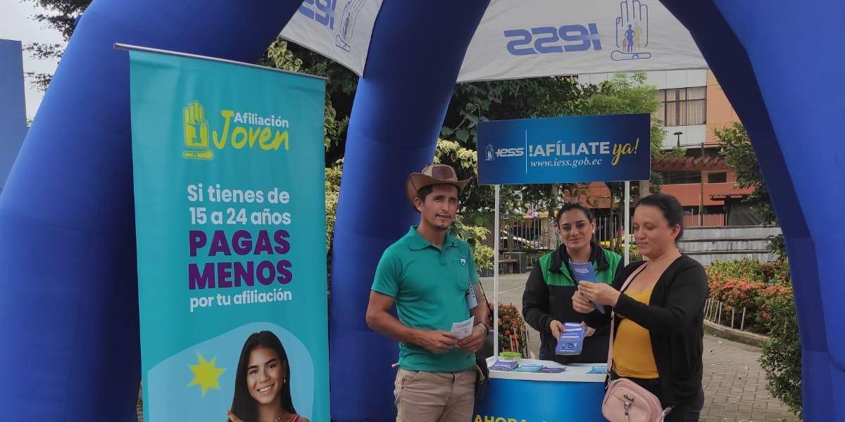 Así deben actualizar los datos los afiliados y jubilados en el IESS