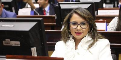 Nataly Morillo abandona Construye y dice que actuará de forma independiente