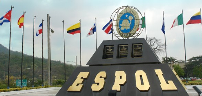 Lugar para graduación colectiva de Espol genera malestar en alumnos