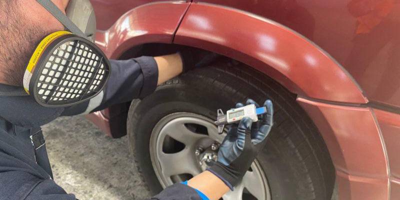 ¿Cuál es el labrado mínimo de las llantas para aprobar la Revisión Técnica Vehicular?