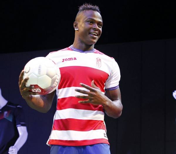 José Angulo jugará en Independiente del Valle tras cumplir su sanción