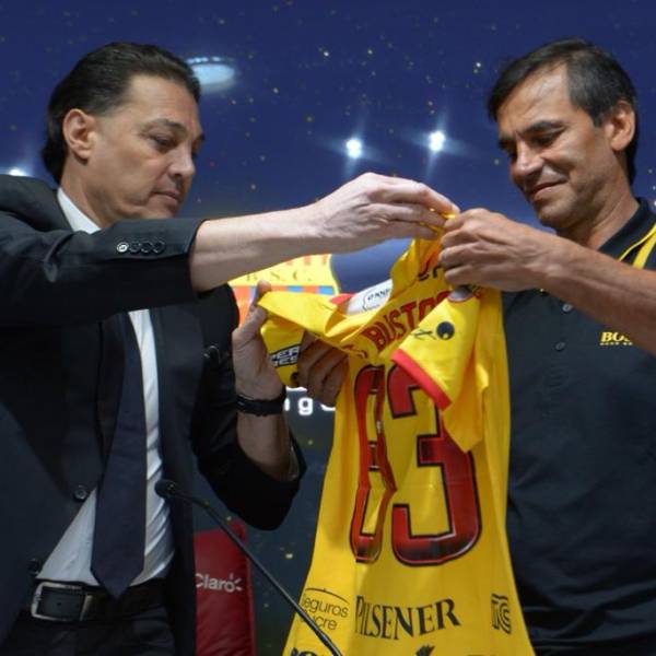 Fabián Bustos Fue Presentado Oficialmente En Bsc